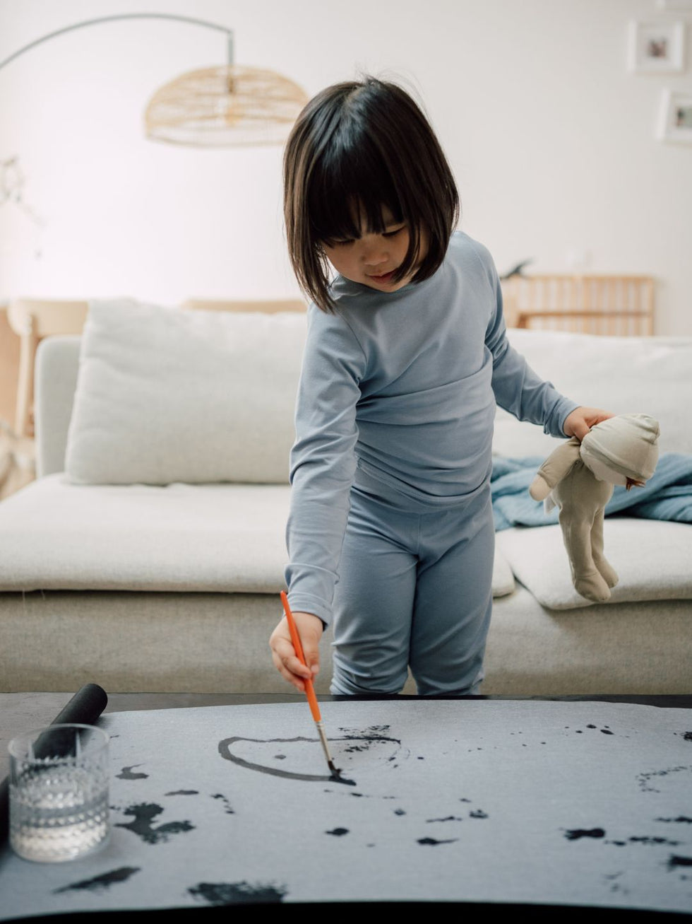 Babyluv Studio Magic Roll with a brush