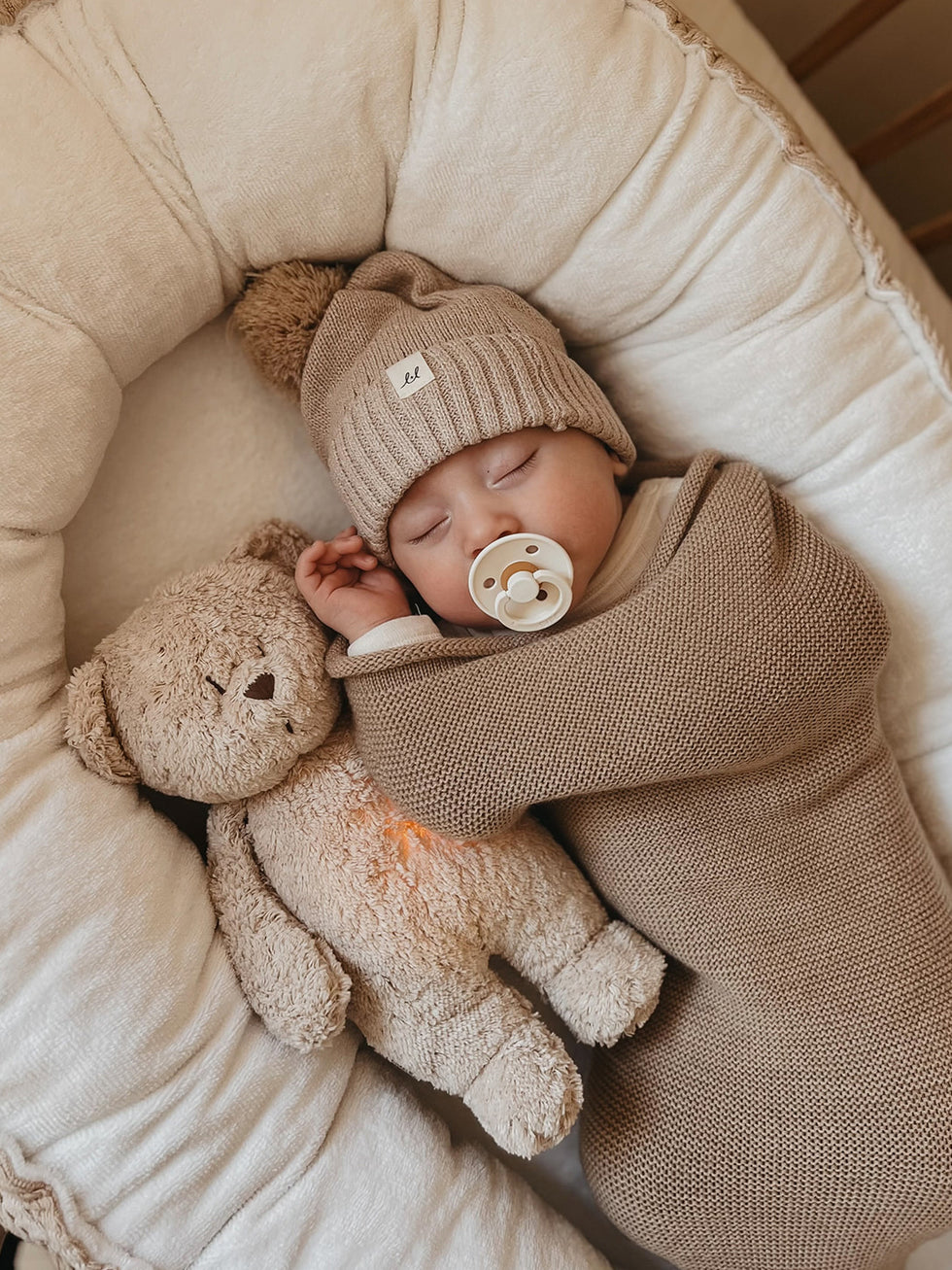 Moonie Organic Humming Bear – Babyluv